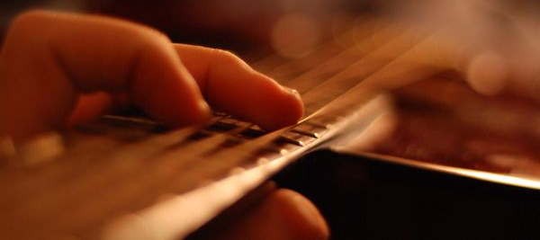 Chords on the Guitar – Pure Musician